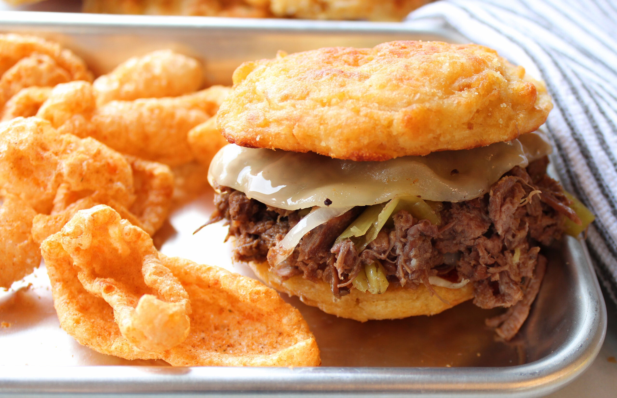 Keto Roast Beef Sandwich & Bun - PorkRinds.com